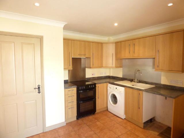 3 bedroom house to rent Church Terrace, Bures, CO8