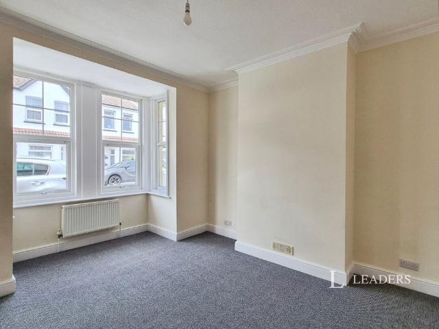 3 bedroom house to rent Clarence Road, Eastbourne, BN22
