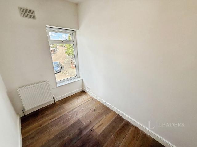 3 bedroom house to rent Cromack View, Pudsey, West Yorkshire, LS28