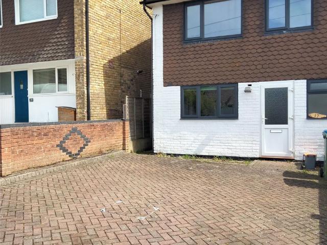 3 bedroom house to rent Dormy Close, Sarisbury Green, Southampton, SO31