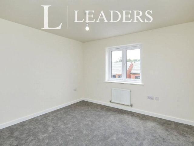 3 bedroom house to rent Finan Road, Marble Square, Derby, DE24