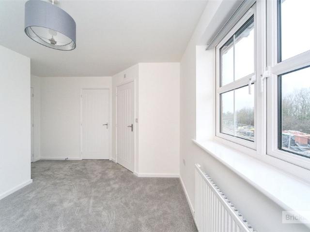 3 bedroom house to rent Funnell Drive, Stone Cross, Pevensey, East Sussex, BN24