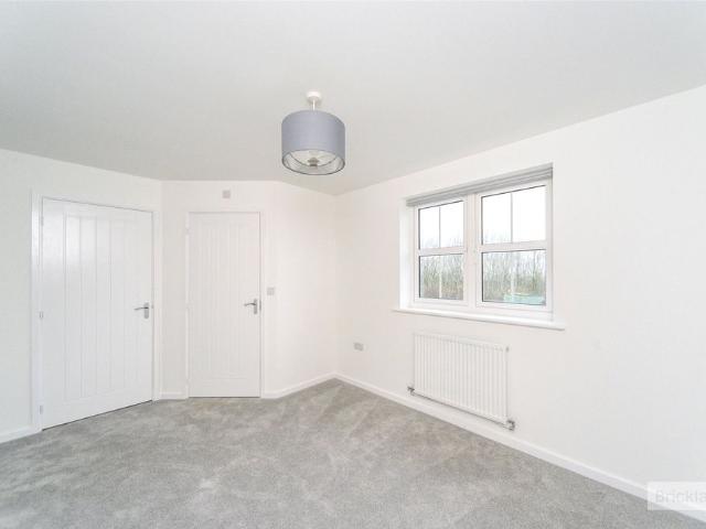 3 bedroom house to rent Funnell Drive, Stone Cross, Pevensey, East Sussex, BN24