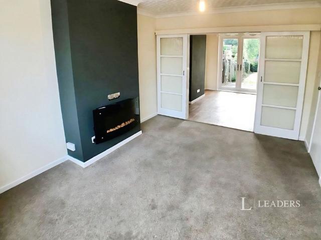 3 bedroom house to rent Gloucester Road, Peterborough, PE2