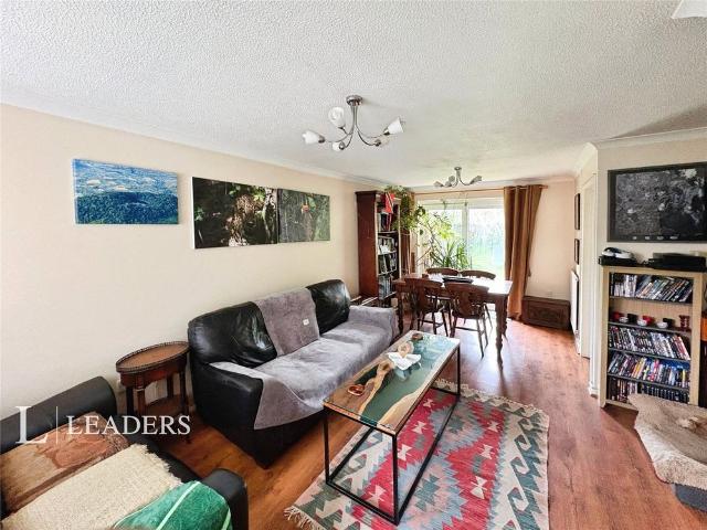 3 bedroom house to rent Greenfields, Earith, Huntingdon, Cambridgeshire, PE28