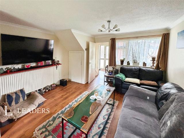 3 bedroom house to rent Greenfields, Earith, Huntingdon, Cambridgeshire, PE28