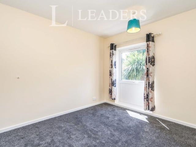 3 bedroom house to rent Havenstone Way, Southampton, SO18