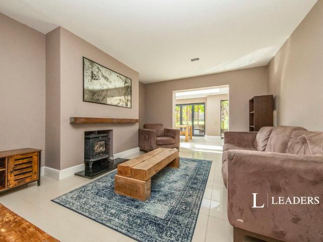 3 bedroom house to rent Hubert Road, Colchester, Essex, CO3