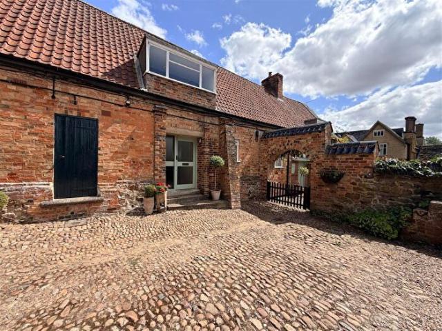 3 Bedroom House To Rent In Wistow Road, Newton Harcourt, Leicester, LE8