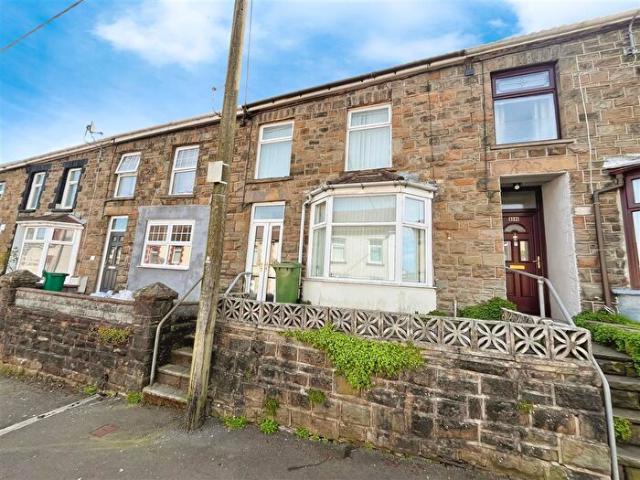 3 Bedroom House To Rent In Wood Street, Cilfynydd, CF37