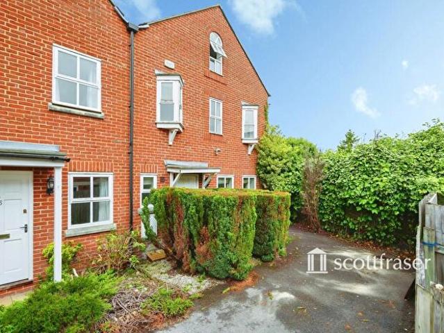 3 Bedroom House To Rent In Woodman Villas, New High Street, Headington, OX3