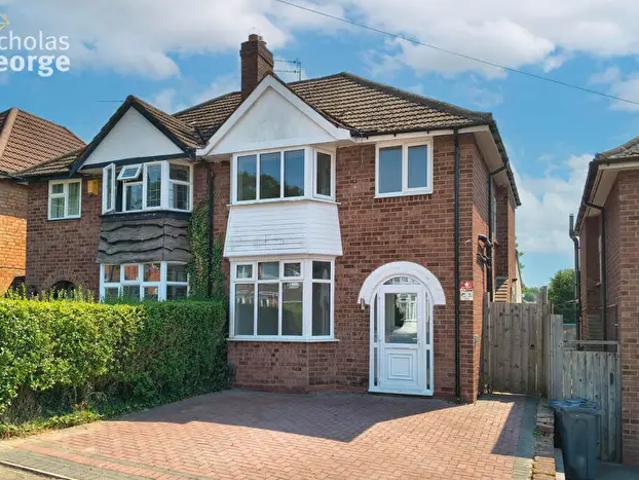 3 Bedroom House To Rent In Acheson Road, Hall Green, Birmingham, B28