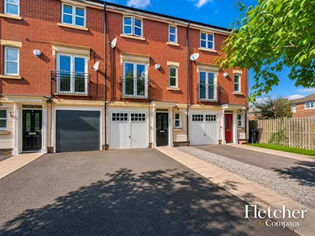 3 Bedroom House To Rent In Angelica Close, Littleover, Derby, DE23