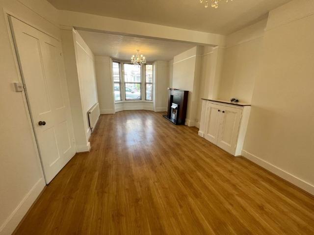 3 Bedroom House To Rent in Ashford