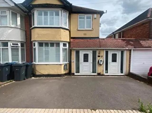 3 Bedroom House To Rent In Arden Oak Road, B26