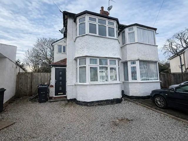 3 Bedroom House To Rent In Barton Croft, B28