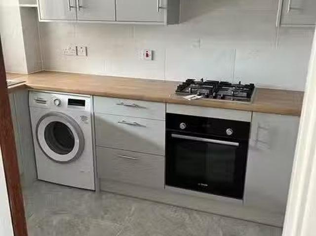 3+ bedroom house to rent in Bournewood Road, Orpington, BR5