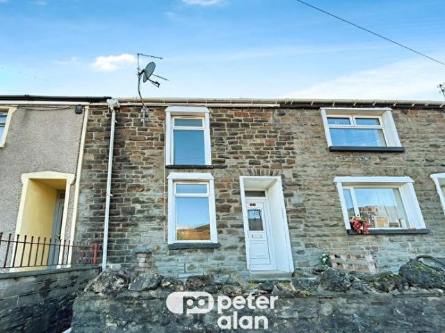 3 Bedroom House To Rent In Cardiff Road, CF48