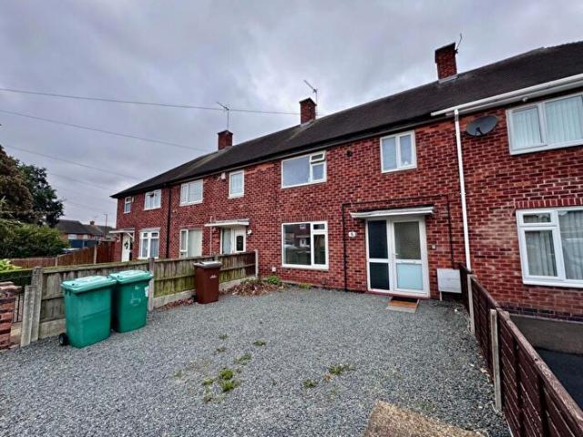 3 Bedroom House To Rent In Carew Road, Clifton, NG11