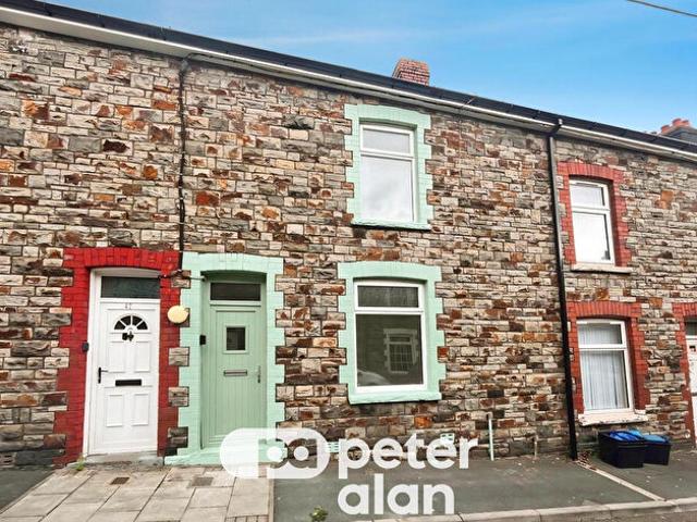 3 Bedroom House To Rent In Council Street, Penydarren, CF47