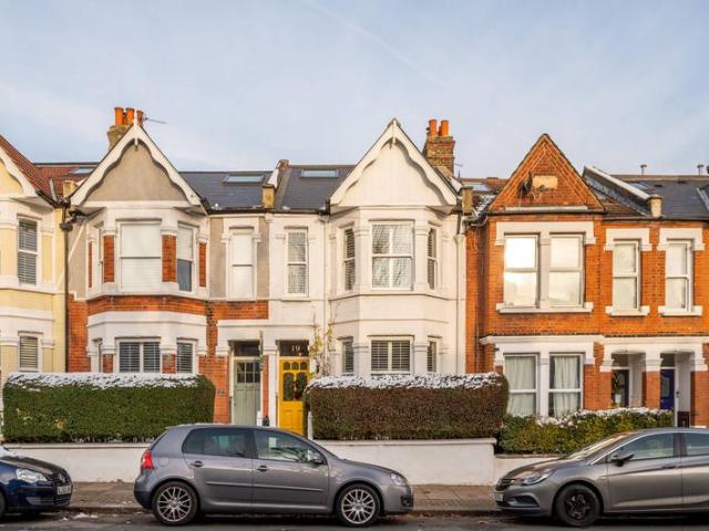 3 Bedroom House to Rent in Eastwood Street
