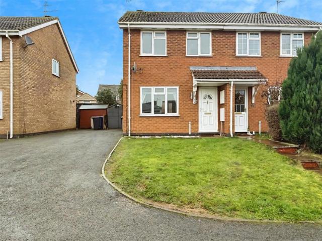 3 Bedroom House to Rent in Grace Court, Burton Latimer, Kettering, Northamptonshire, NN15