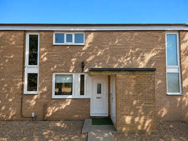 3 Bedroom House To Rent In Grasmere Green, Wellingborough, NN8