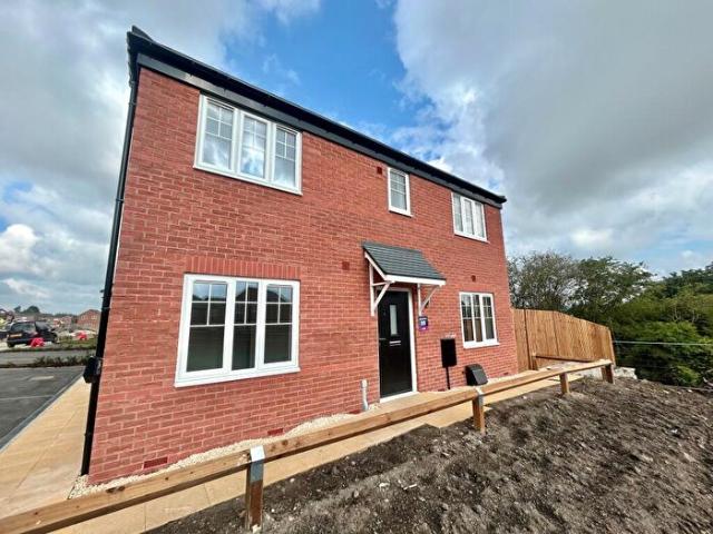 3 Bedroom House To Rent In Herbert Street, Eastwood, Nottingham, NG16