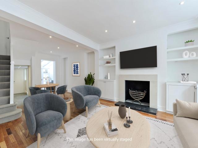 3 bedroom house to rent in kensington