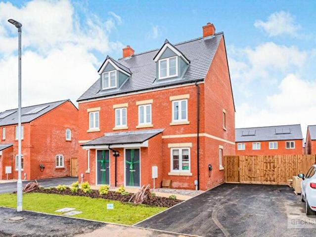 3 Bedroom House To Rent In Ladybird Way, Rothwell, Kettering, NN14