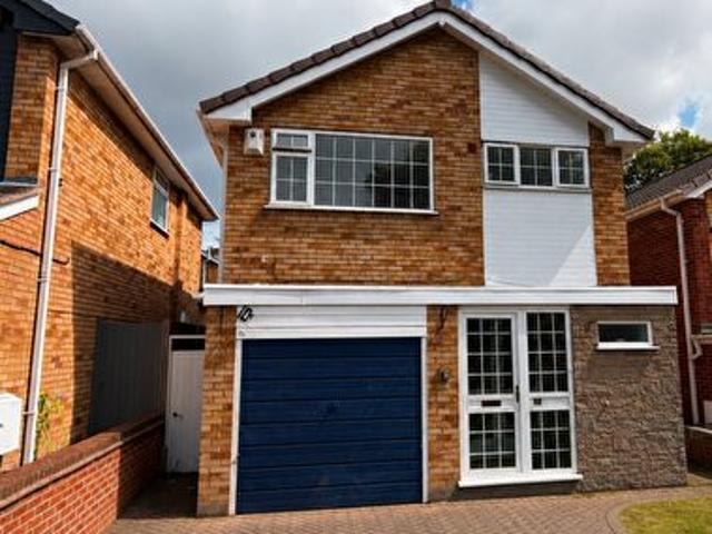 3 Bedroom House To Rent In Leabrook, B26