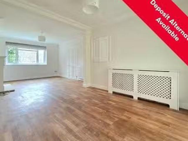 3+ bedroom house to rent in Maxwell Gardens, Orpington, BR6