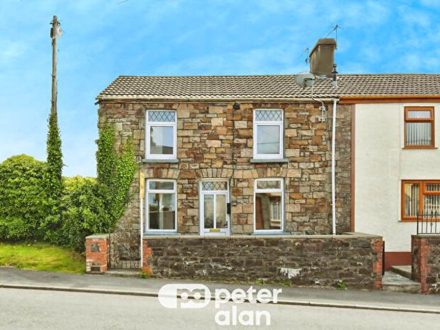 3 Bedroom House To Rent In Merthyr Road Llwydcoed, CF44
