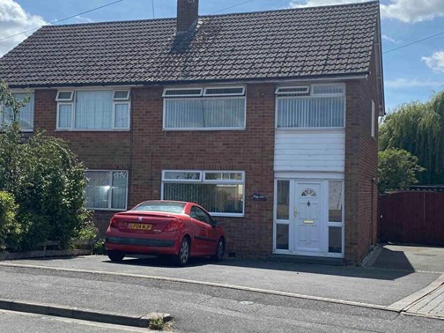 3 Bedroom House To Rent In Mount Pleasant Road, CV12