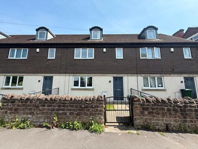 3 Bedroom House To Rent In Porchester Road, NG3