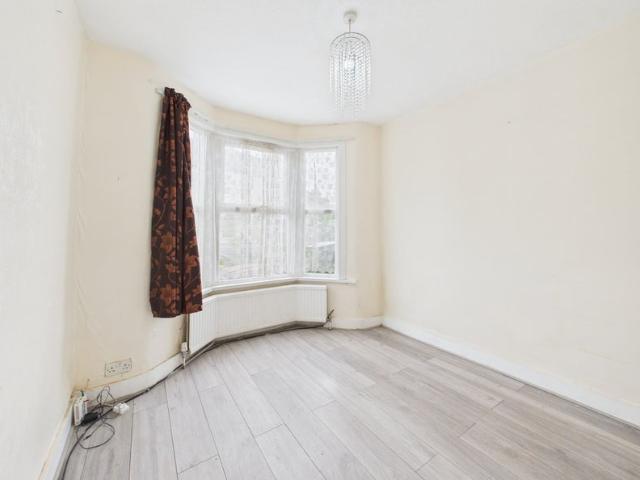 3 bedroom house to rent in prime location