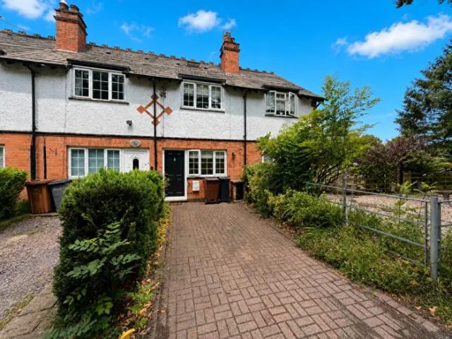 3 Bedroom House To Rent In School Road, Hockley Heath, Solihull, B94