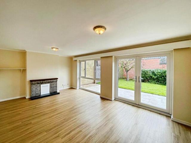 3 Bedroom House To Rent In Sanctus Drive, Stratford upon Avon, CV37