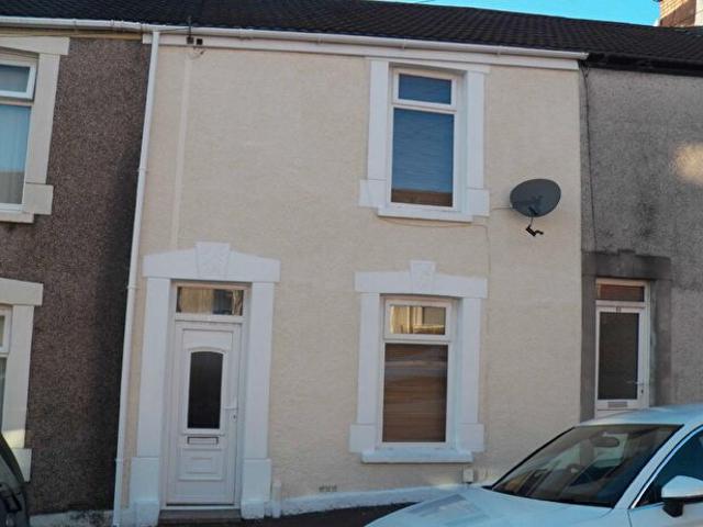 3 Bedroom House To Rent In Sebastopol Street, St Thomas, SA1