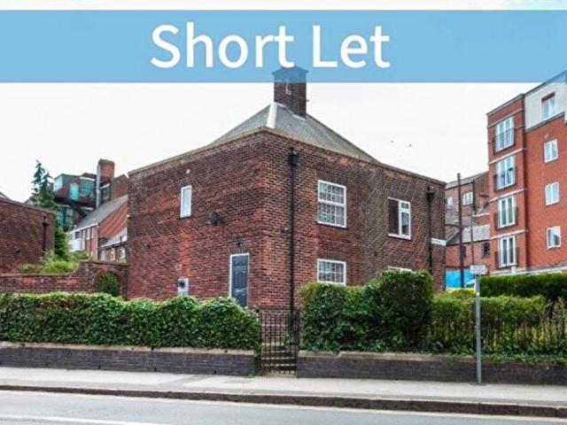 3 Bedroom House To Rent In Short Let House Nr Lace Market, P41