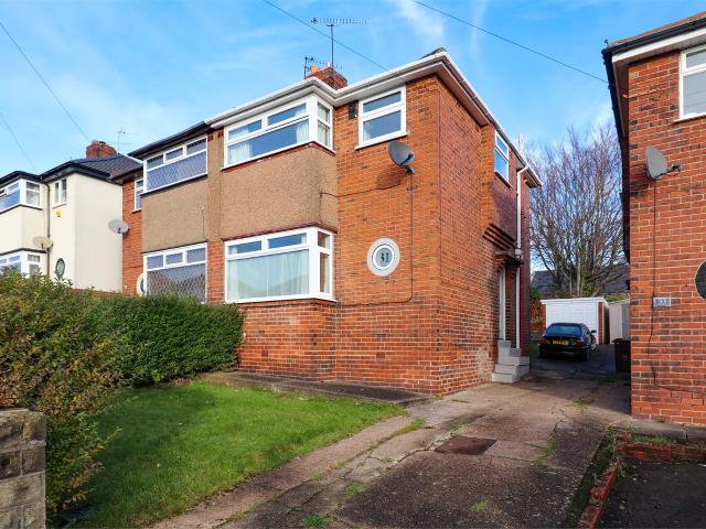 3 bedroom house to rent in sharrard grove sheffield s12