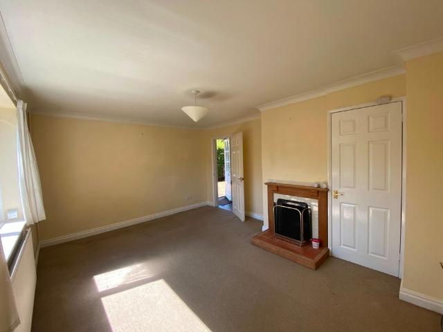 3 Bedroom House To Rent in Smeeth