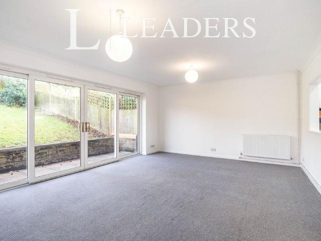 3 bedroom house to rent Knights Close, Pembury, Tunbridge Wells, TN2