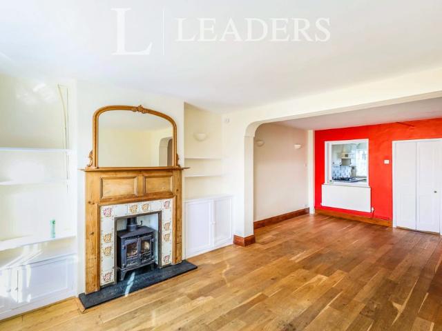 3 bedroom house to rent Langstone High Street, Havant, PO9