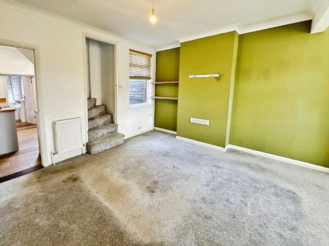 3 bedroom house to rent Littles Crescent, Ipswich, Suffolk, IP2