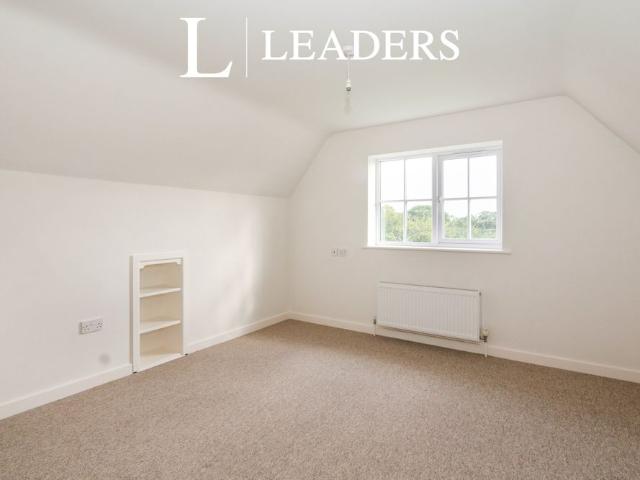 3 bedroom house to rent Lower Ashley Road, New Milton, BH25