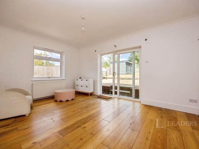 3 bedroom house to rent Merrow Lane, Guildford, Surrey, GU4