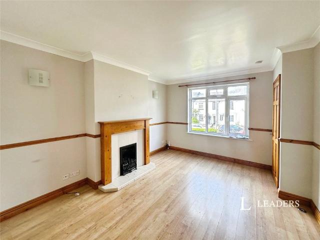 3 bedroom house to rent New Street, Oadby, Leicester, Leicestershire, LE2