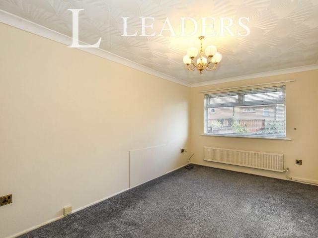 3 bedroom house to rent Newshaw Walk, Stoke on Trent, ST1