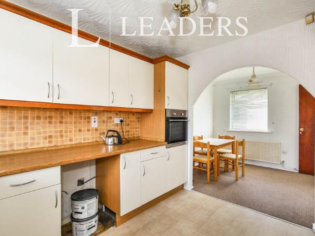 3 bedroom house to rent Newshaw Walk, Stoke on Trent, ST1